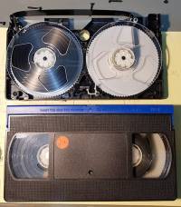 vhs-tapes-shells-restoration-and-repair-600px-min - Moving Memories ...